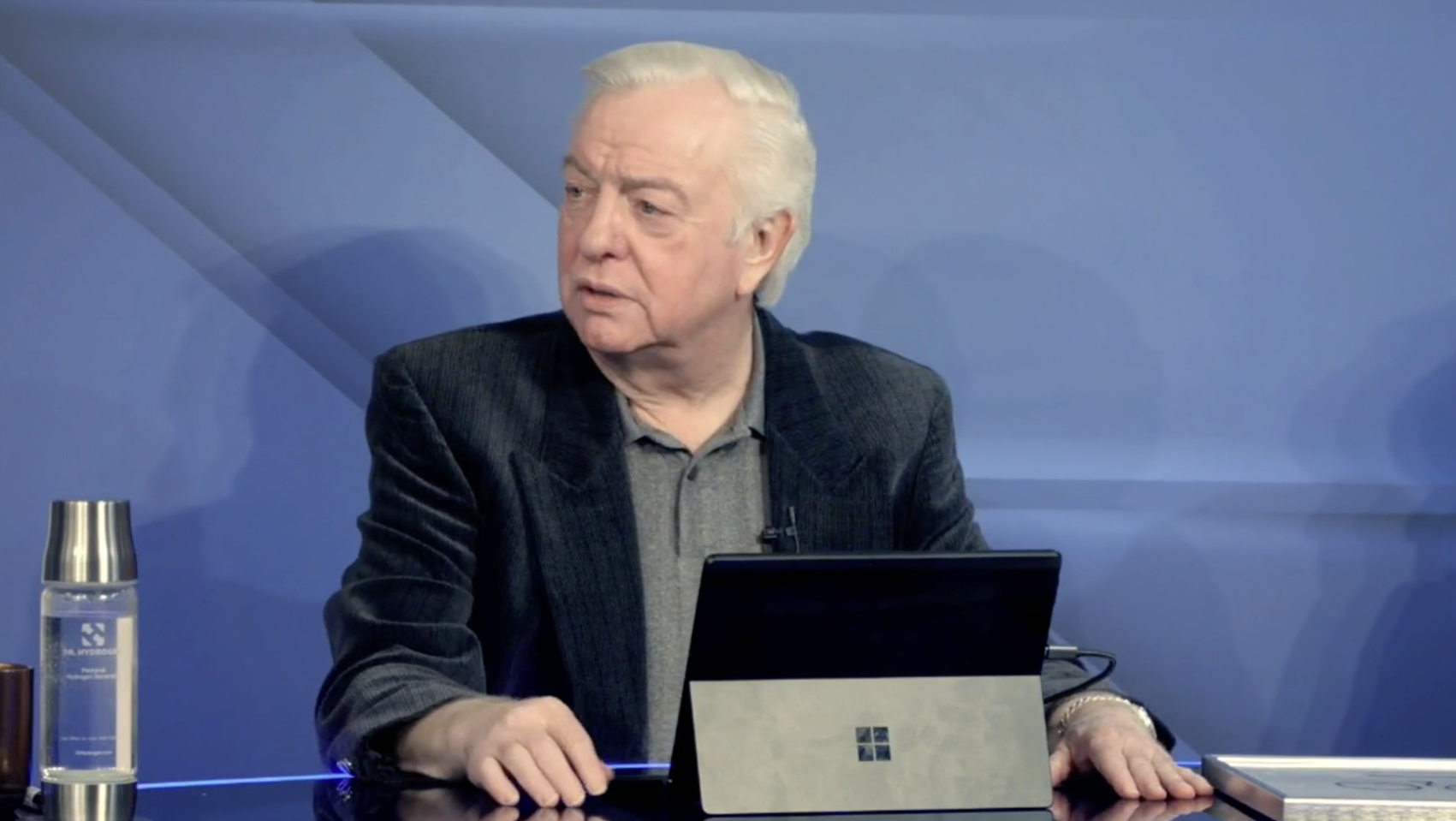 Science LIVE with Dr. Roger Billings | acellus