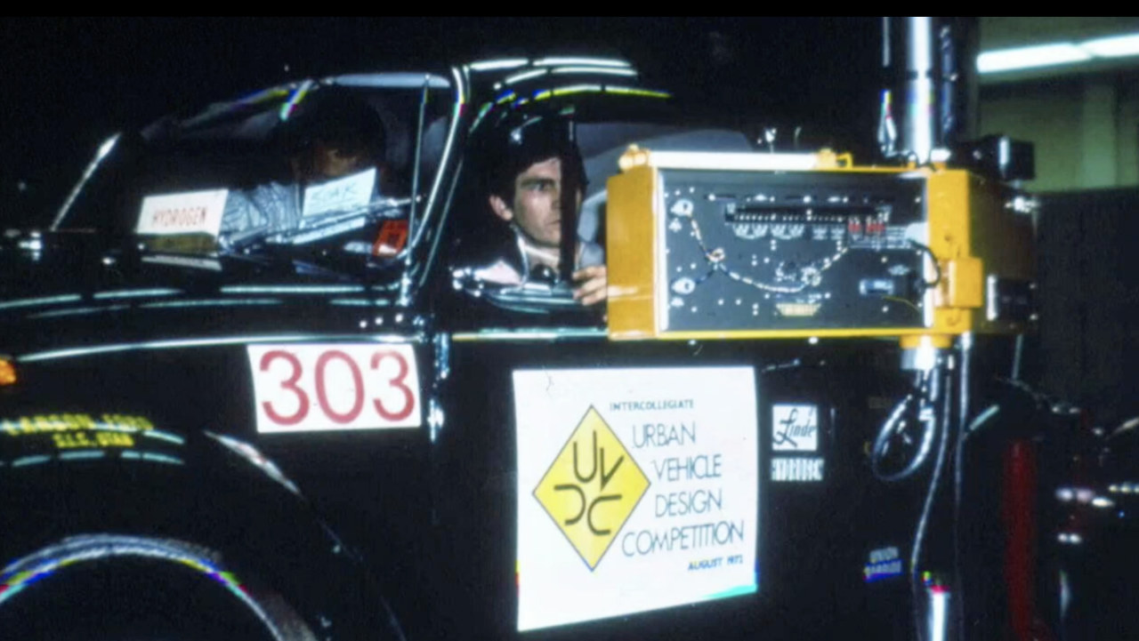 The Hydrogen Automobile